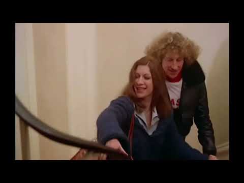 Housewife Powers (France 1977, Karine Gambier) part 2