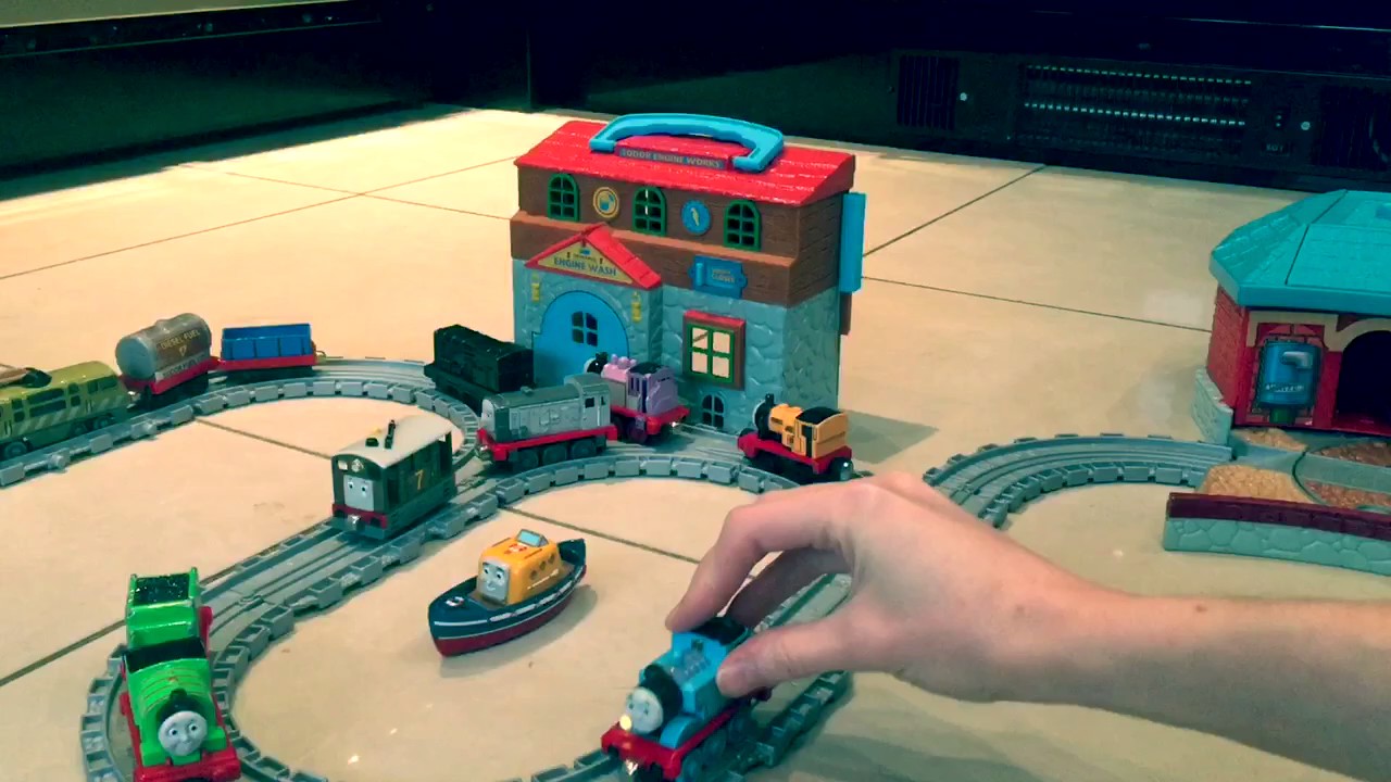 Thomas The Tank Engine Take N Play Train Track Thomas And Friends - YouTube