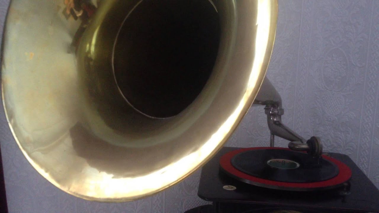 Melba gramophone - YouTube