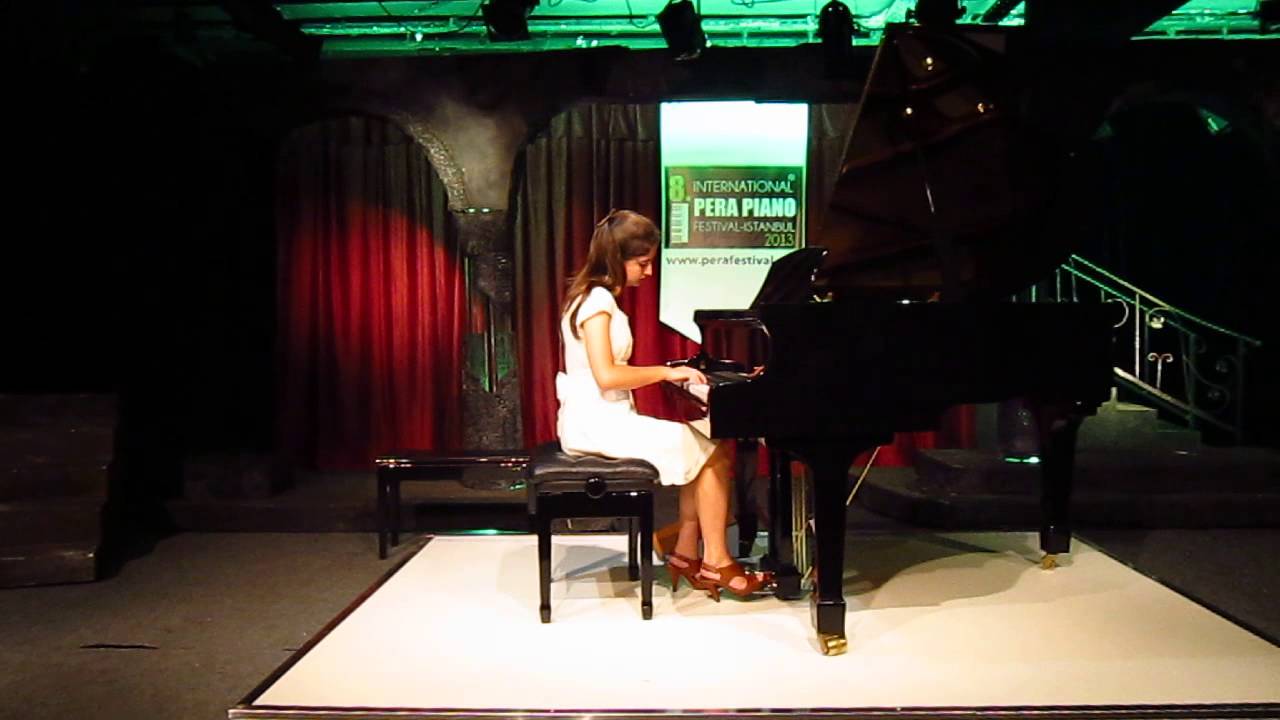 Ece Serin - Piano - YouTube