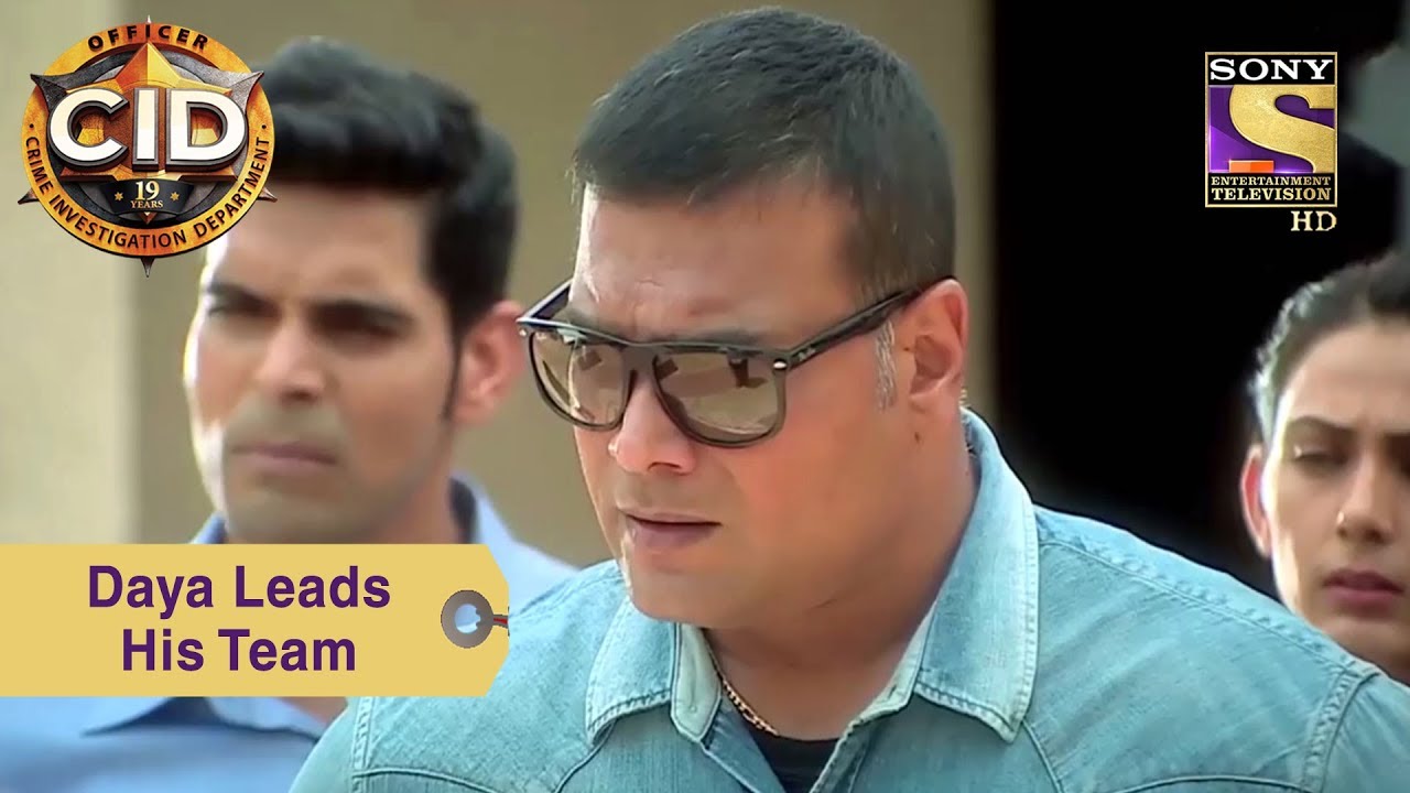 Your Favorite Character | Daya Leads His Team | CID - YouTube