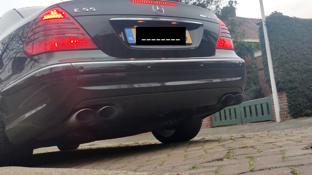 Mercedes-benz E55 AMG W211 V8 kompressor 500PK exhaust sound cold start - YouTube