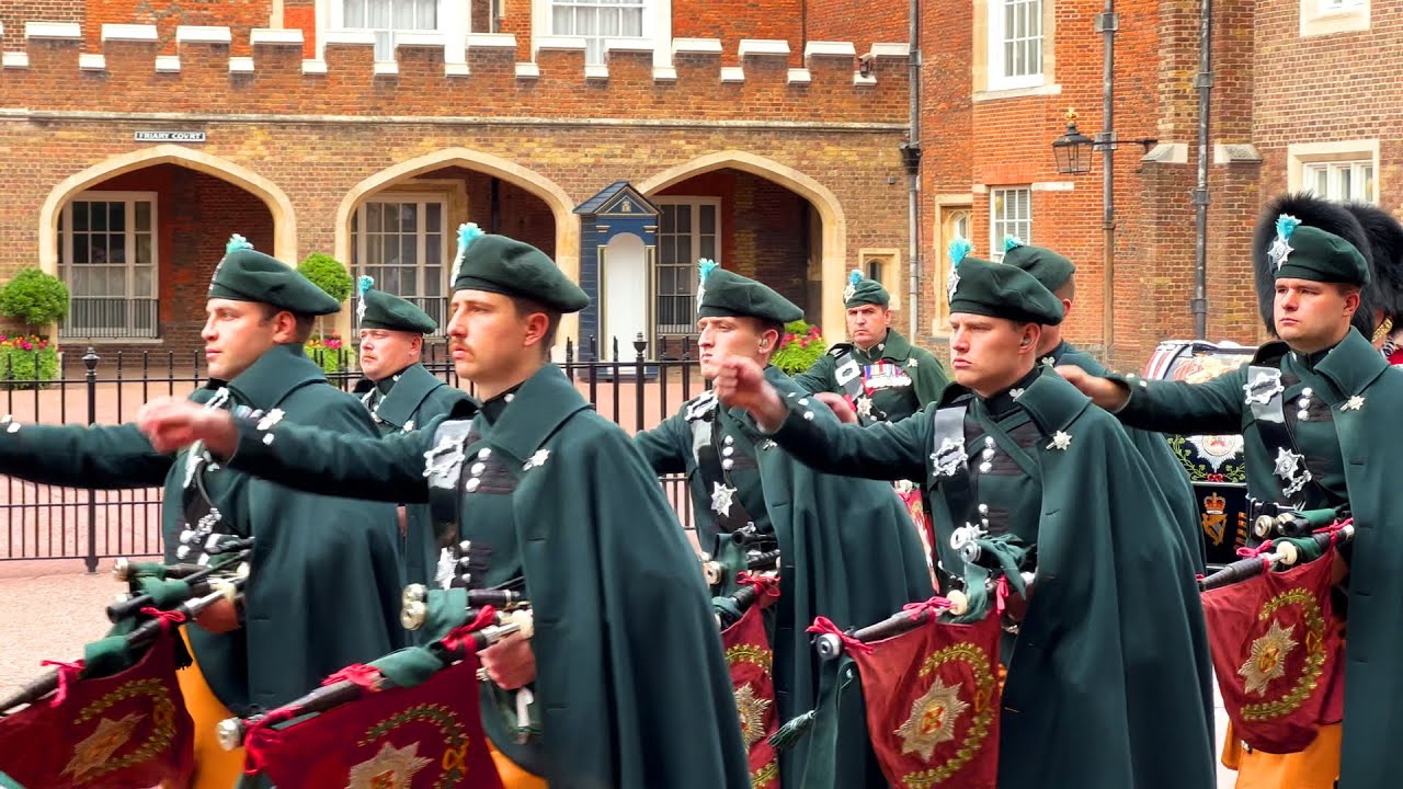 Incredible Royal Bands Marching down The Mall - YouTube