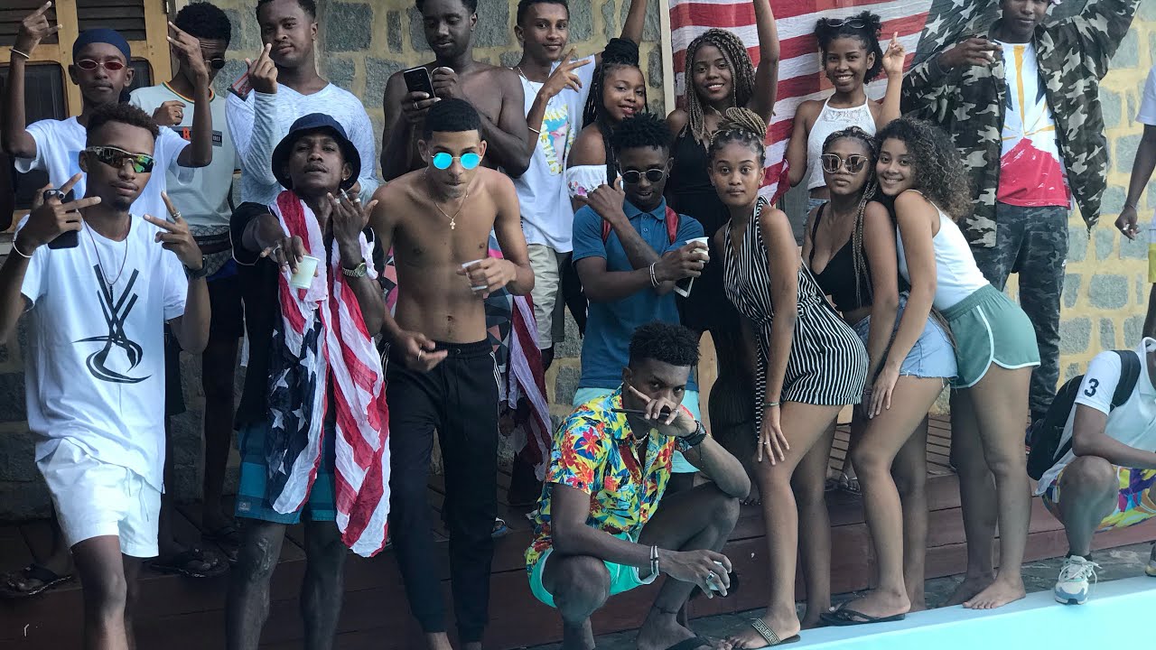 ÉQUIPE DE MERDE {World Confinement Fight Challenge} 🤣😂😆 - YouTube