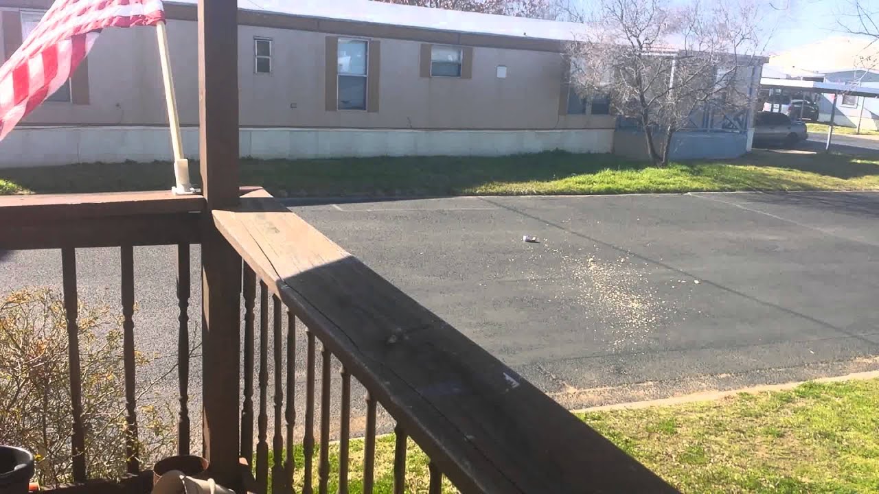 Frozen Pepsi can explosion - YouTube