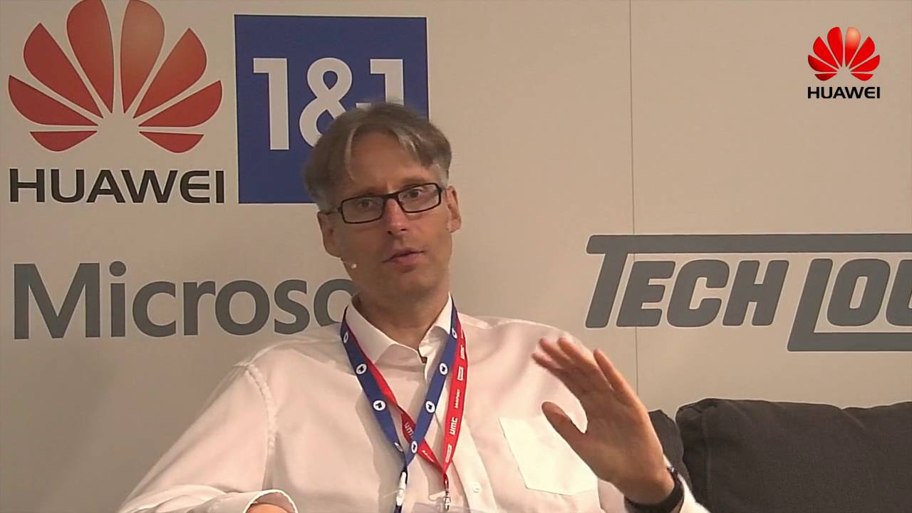 IFA 2016 - TechLounge - Day 3 - Apfeltalk - Michael Reimann - YouTube