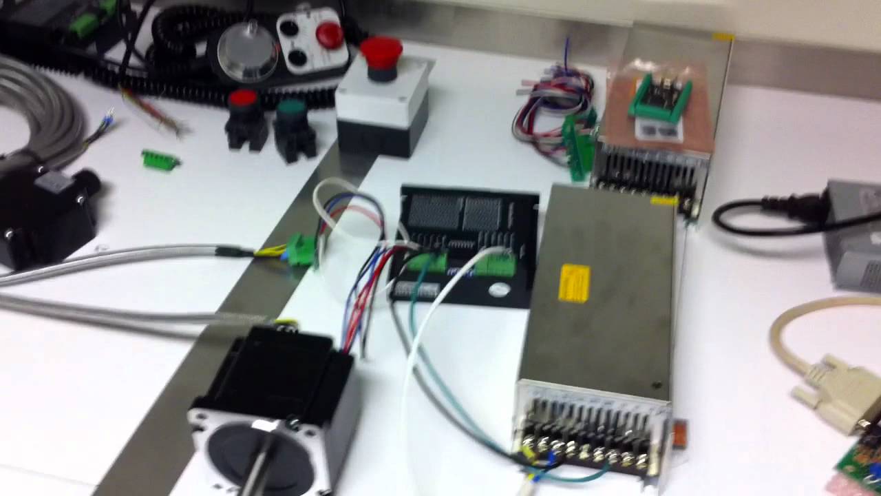 Proto-M 2.0 CNC Router: first test run of stepper motor - YouTube