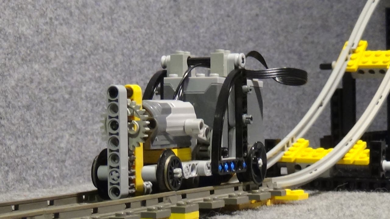 LEGO : Train with free Wheels ... by üfchen - YouTube