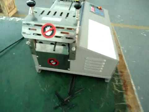 automatic PVC pipe cutting machine - YouTube