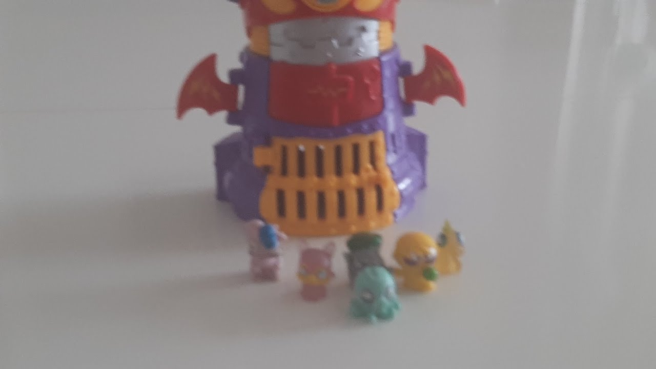 Las aventuras de los zomlings EP1 T1:La encerrona Parte 1 - YouTube