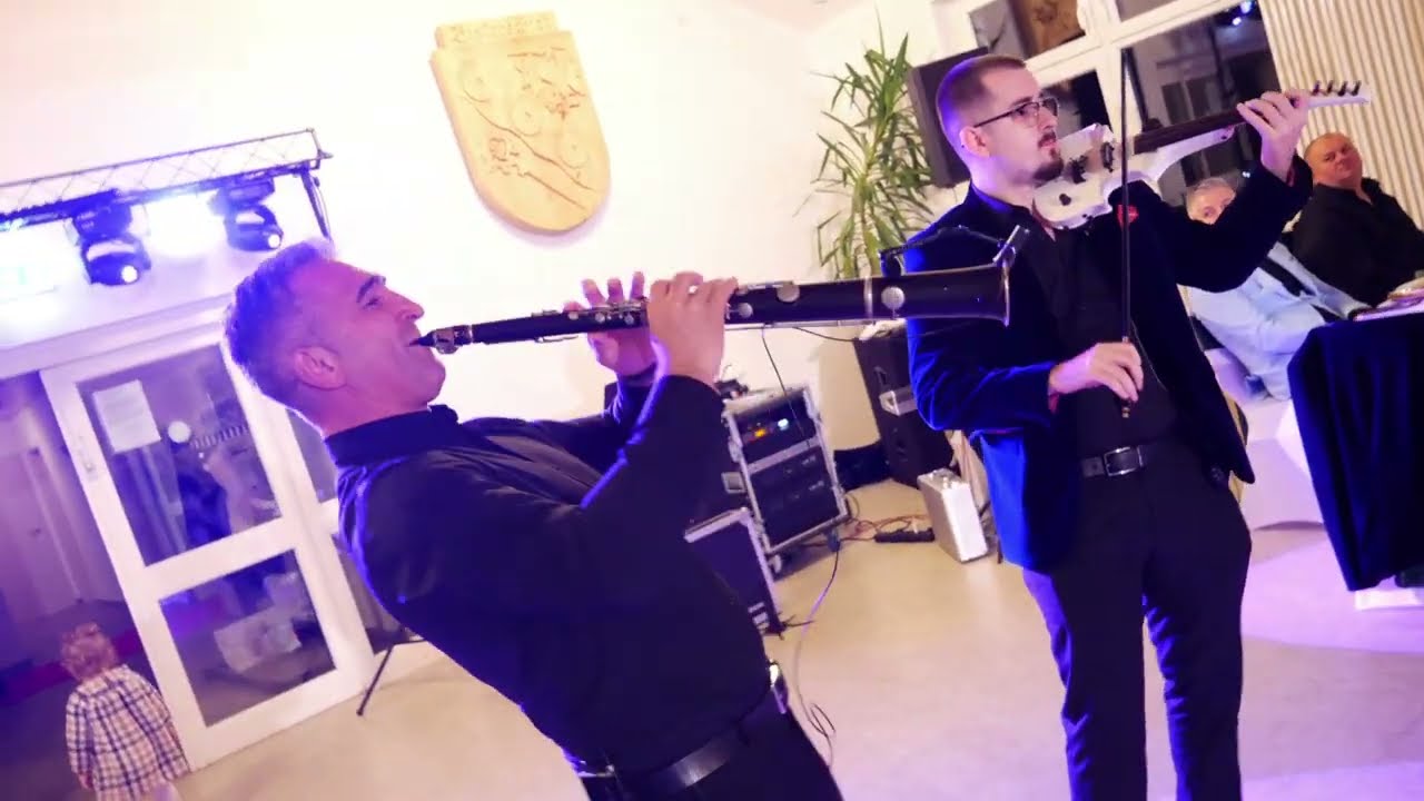 Suita instrumentala la taragot si vioara la nunta in Germania - YouTube