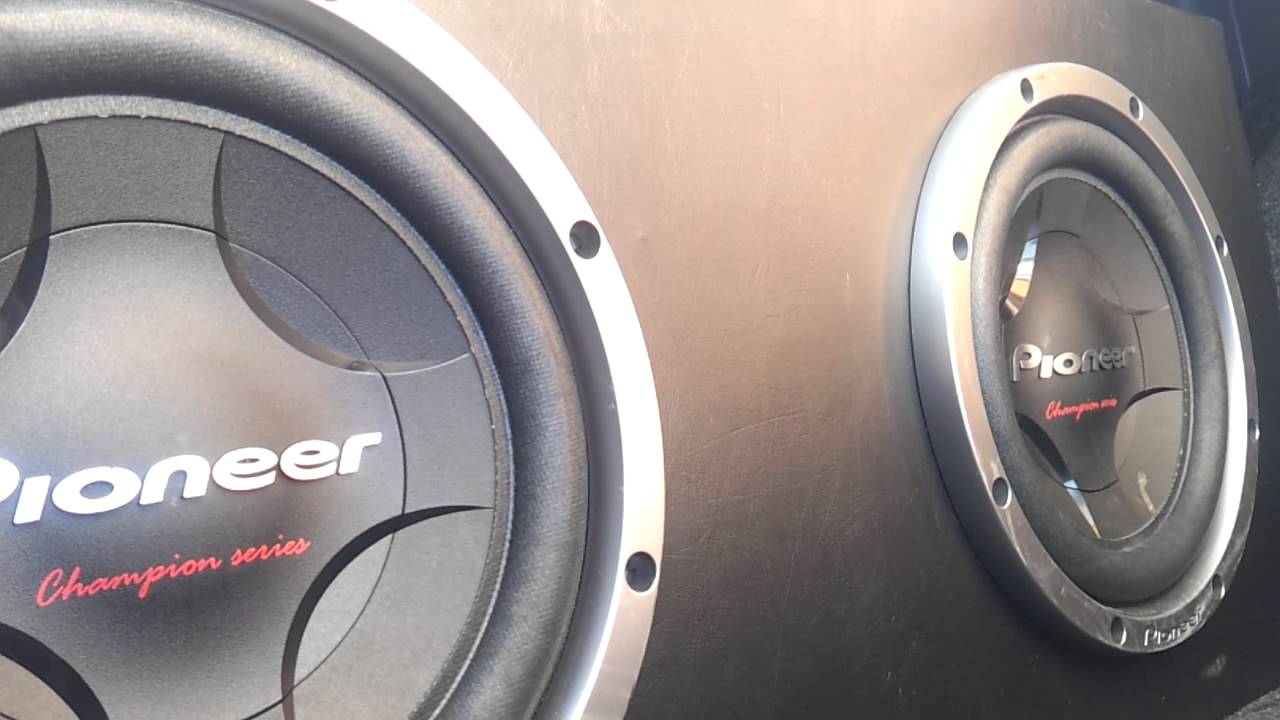 Custom box 2 twin pioneer 12s too loud ford bass - YouTube