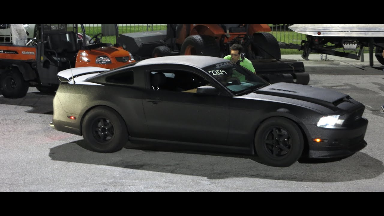 TCR Mustangs: Cyclone vs Coyotes - YouTube