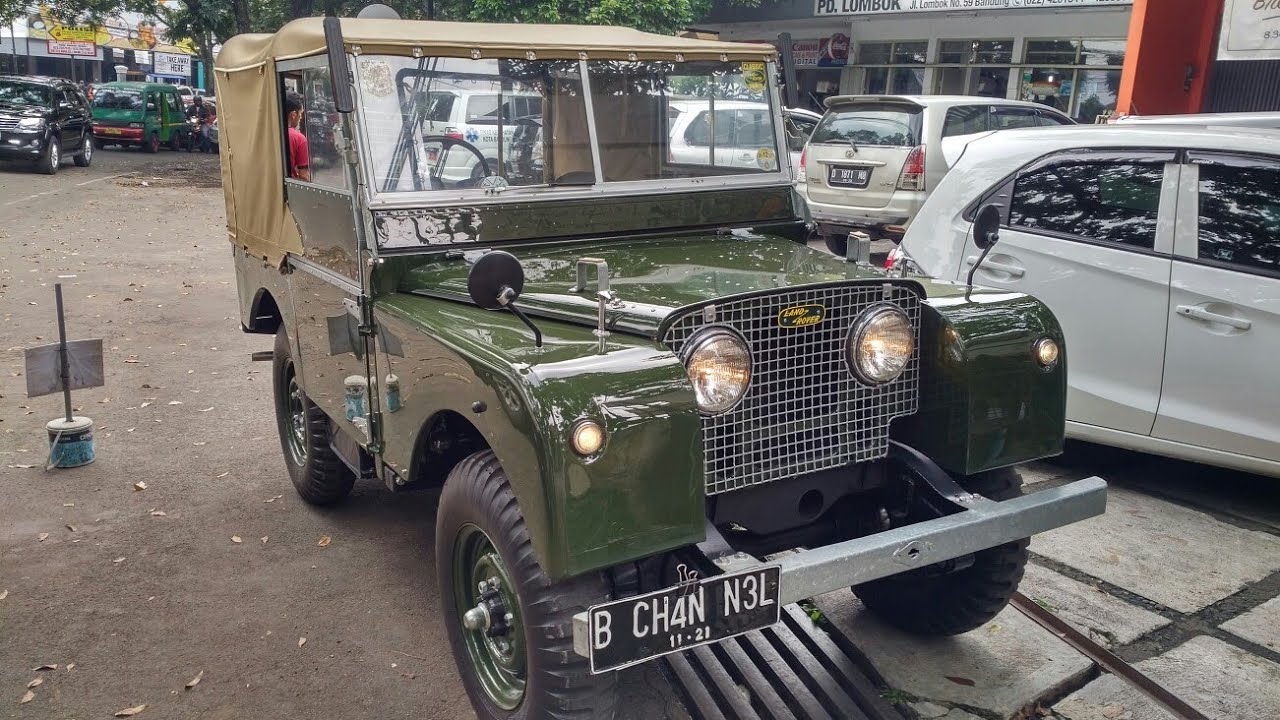 In Depth Tour Land Rover Series I (1952) - Indonesia - YouTube
