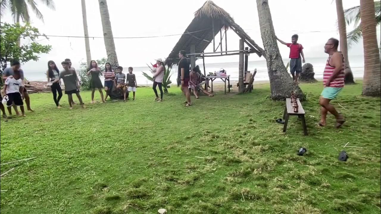 Funny Games For Christmas Party Paramihan Ng Tumbang Bote YouTube funny-games-for-christmas-party-paramihan-ng-tumbang-bote-youtube