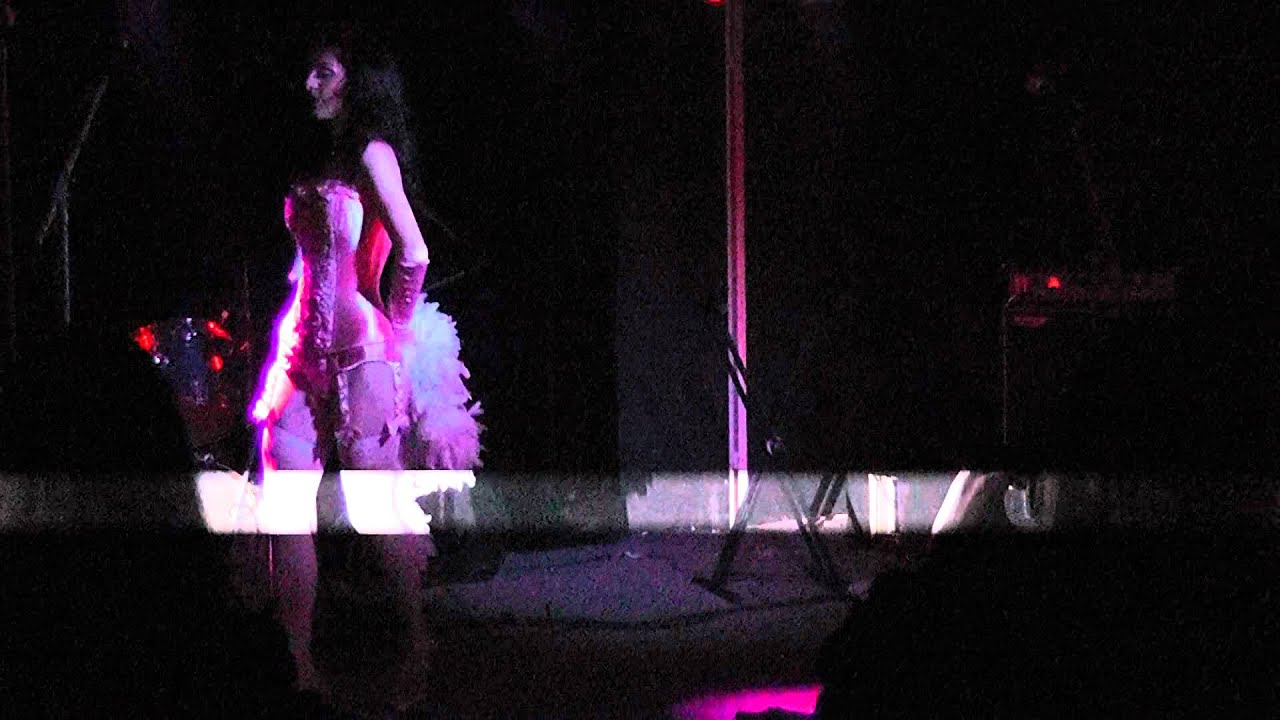 Burlesque Show Ellie Mouse @ R.I.P. PARTY, СПб, клуб dada, 19.11.2011 ...
