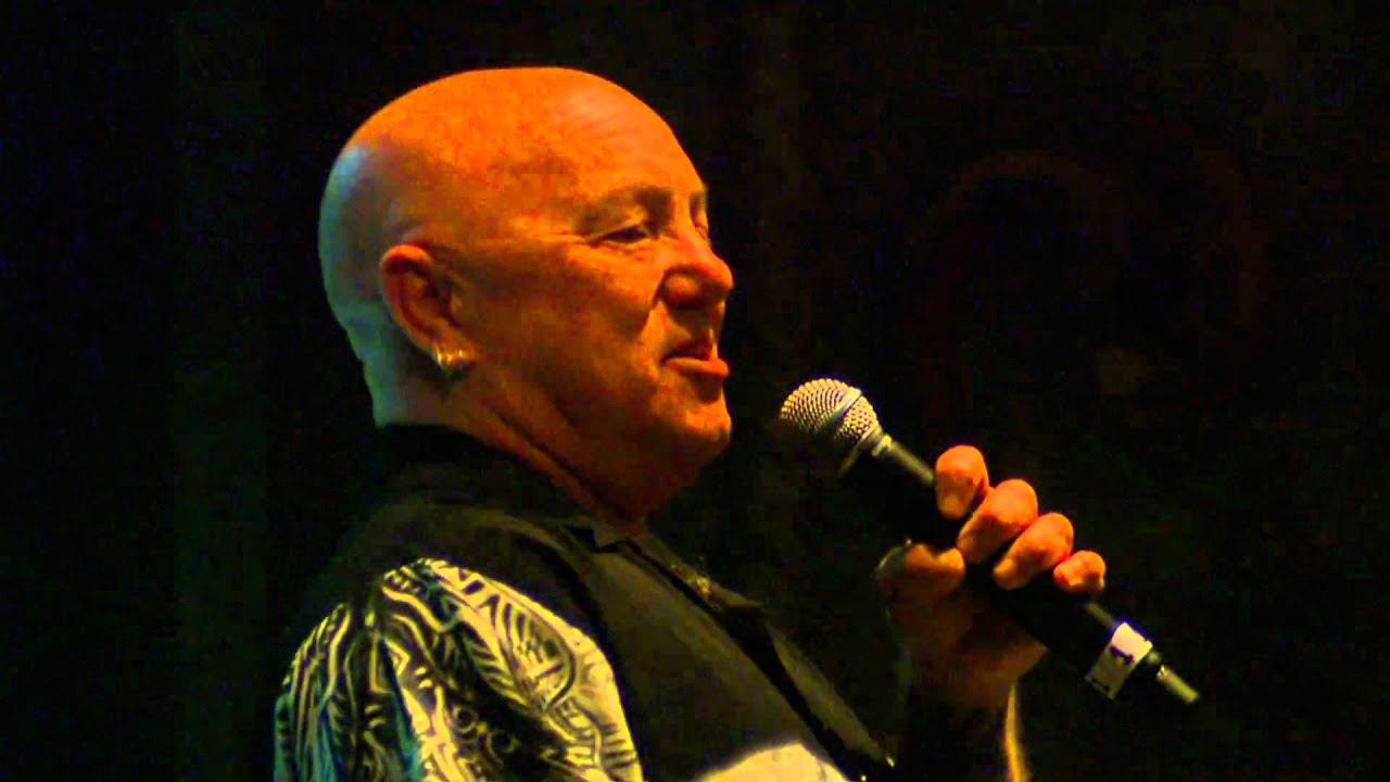 Mark Gable & Angry Anderson perform at Dueting it for the Kids - YouTube