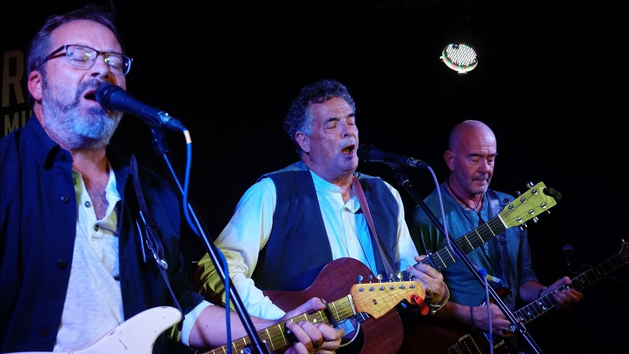 2AM BLUE - 'MIAMI' Live @FTMClub October 2018. - YouTube