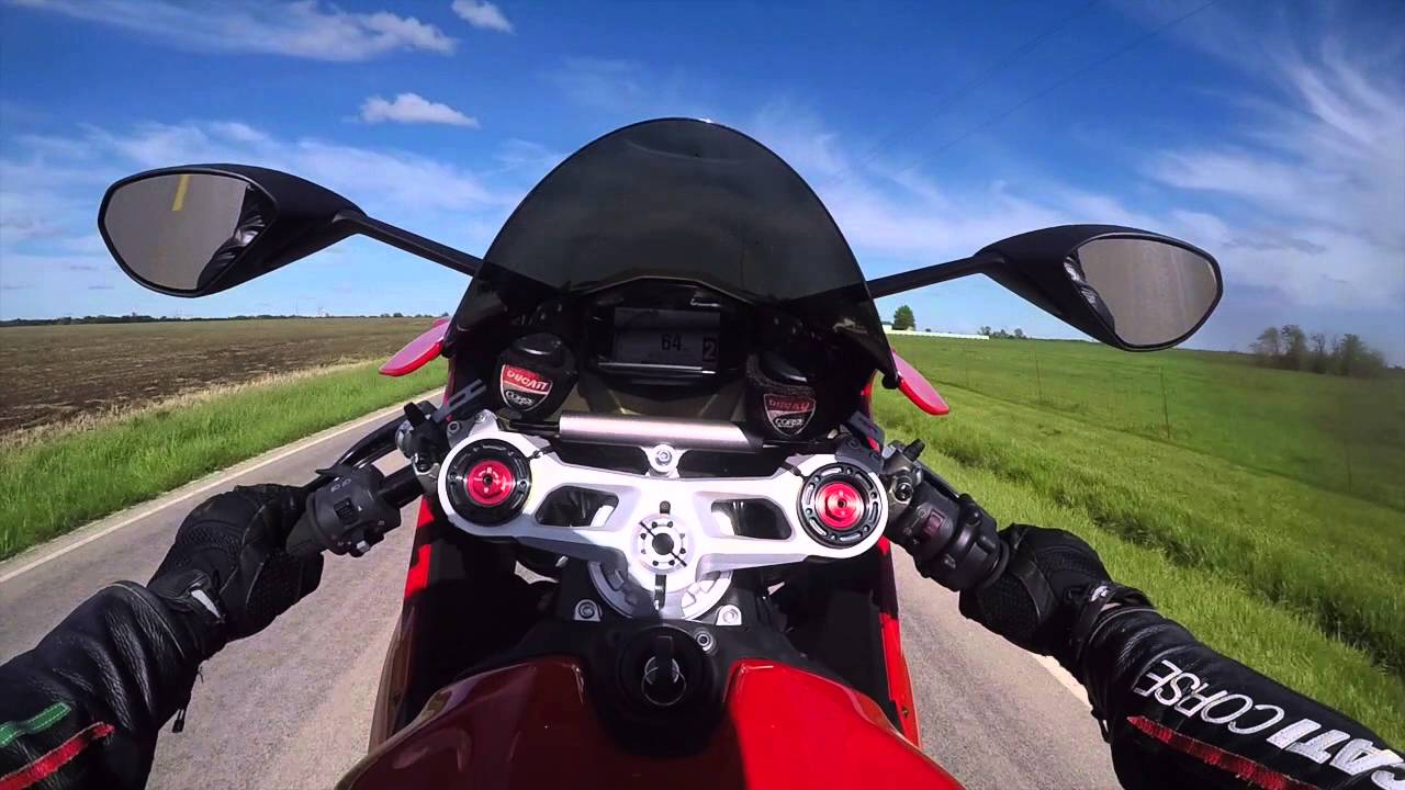 Ducati Panigale 1199 Wheelie Practice 2 - YouTube