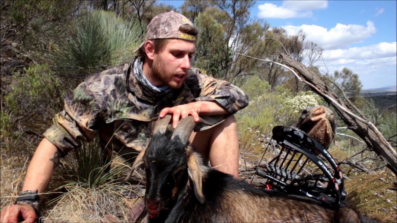 Flinders Rangers Hunting trip Zach Slattery Williams - YouTube