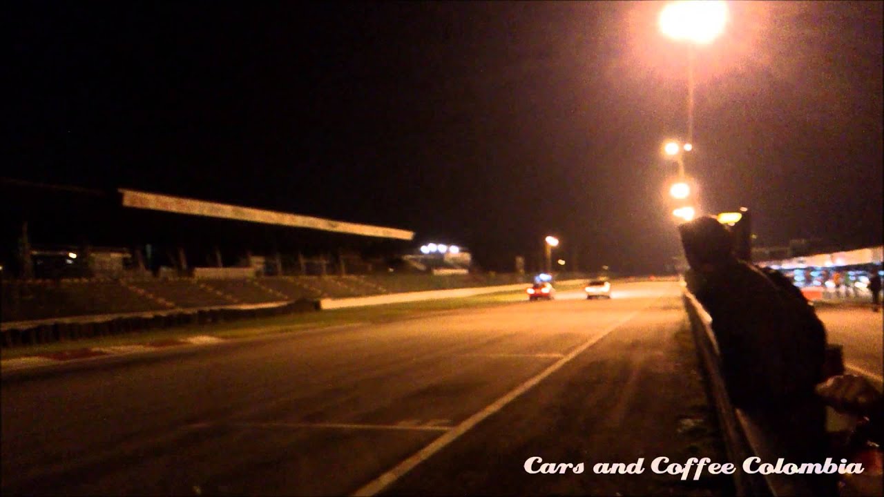 Volkswagen Jetta GLI HPA Vs BMW 135i Cabrio - YouTube