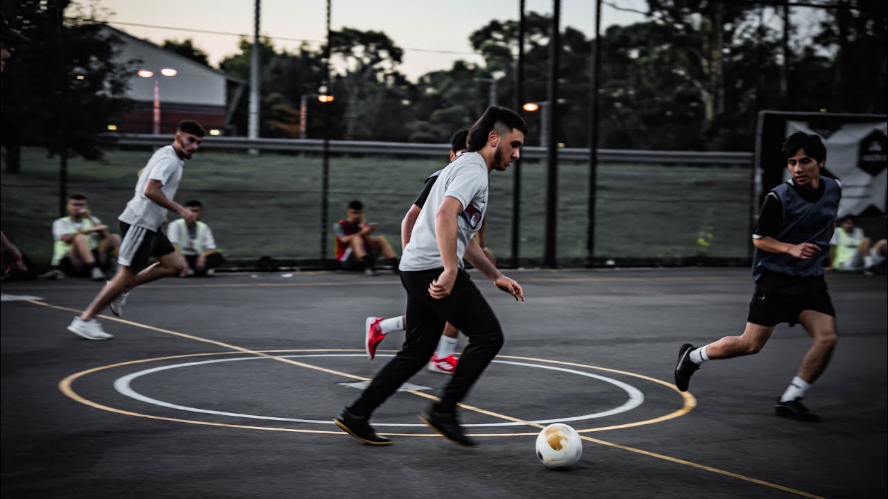 XAVI TYPE OF ASSISTS - YouTube