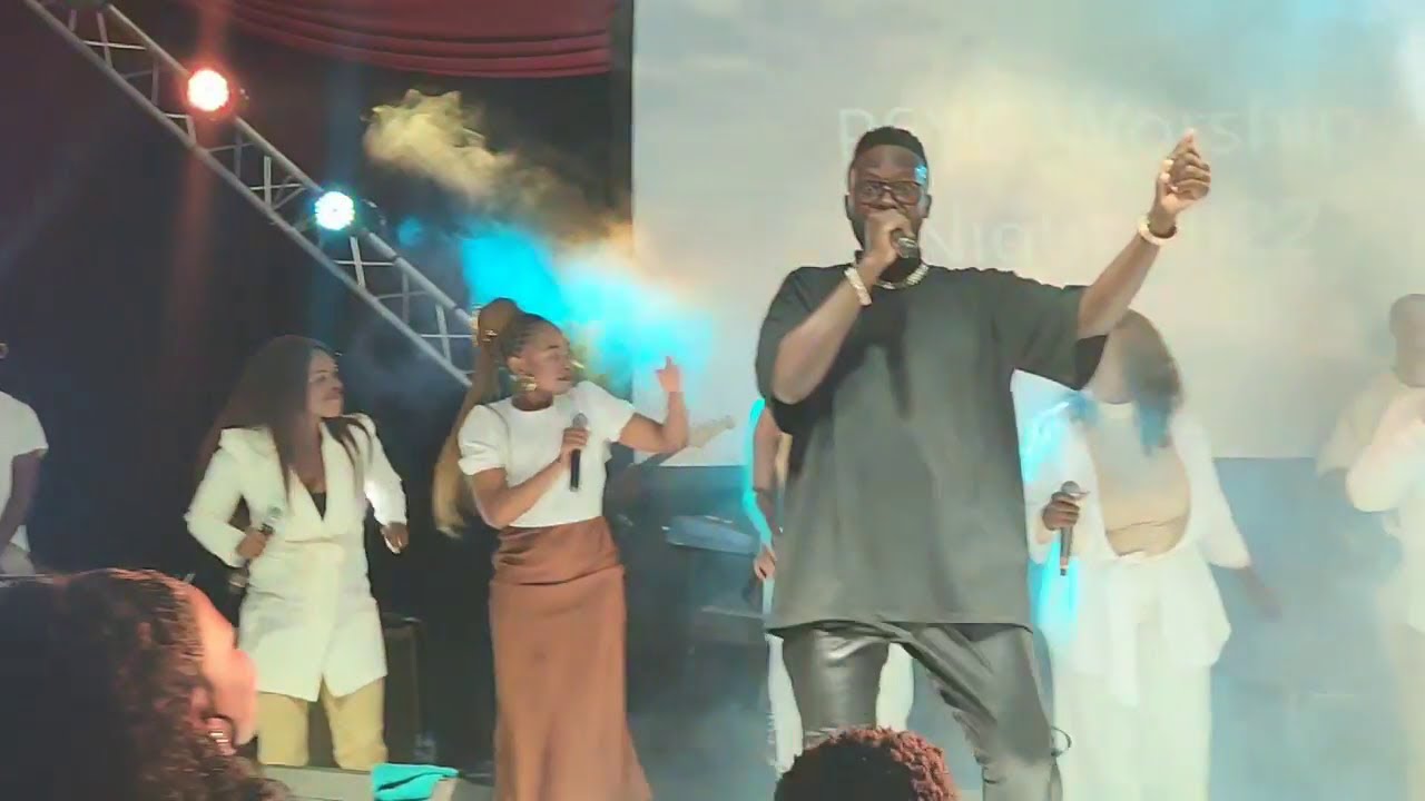 Mnqobi Nxumalo - Ngamthola (Akekho) - YouTube