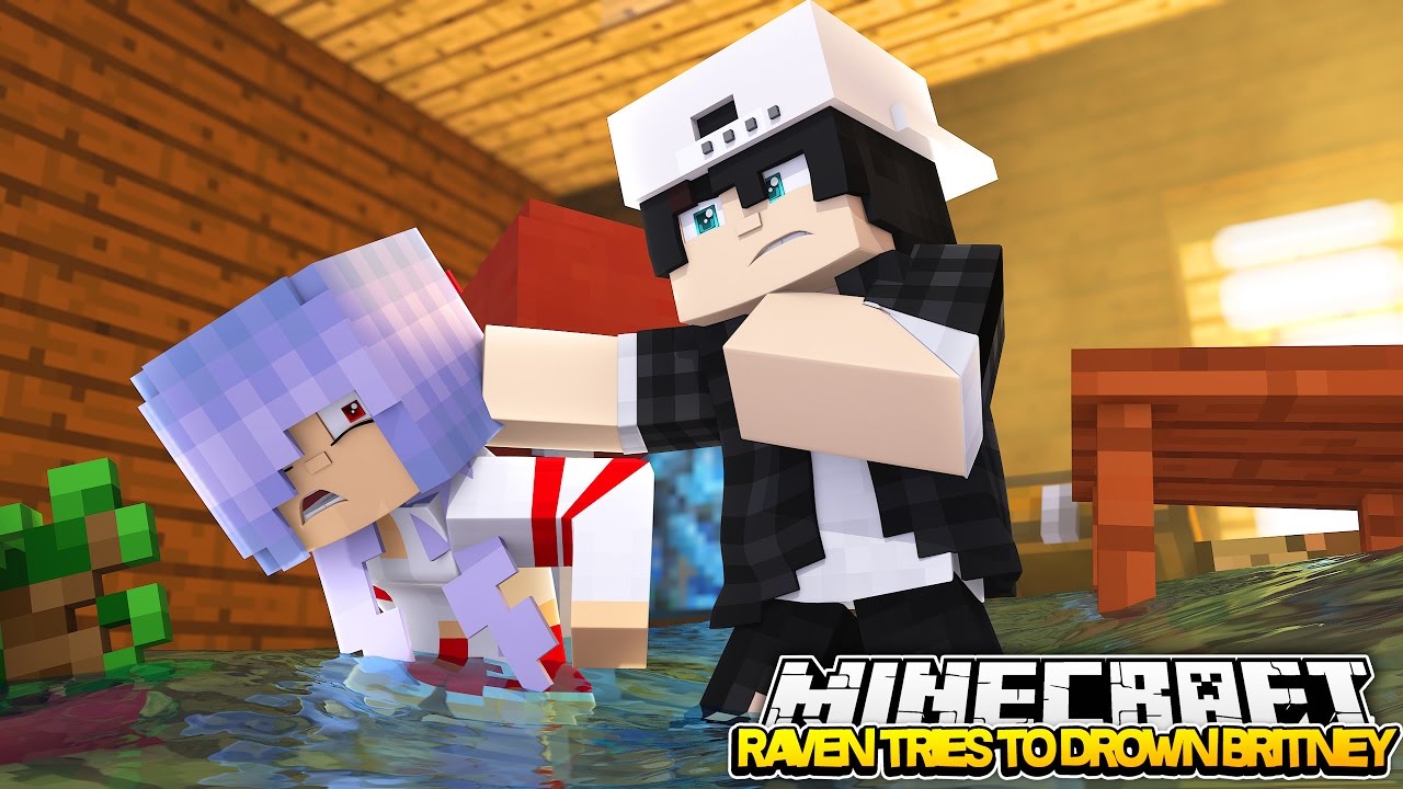 RAVEN TRIES TO DROWN BRITNEY! Minecraft Royal Family w ...