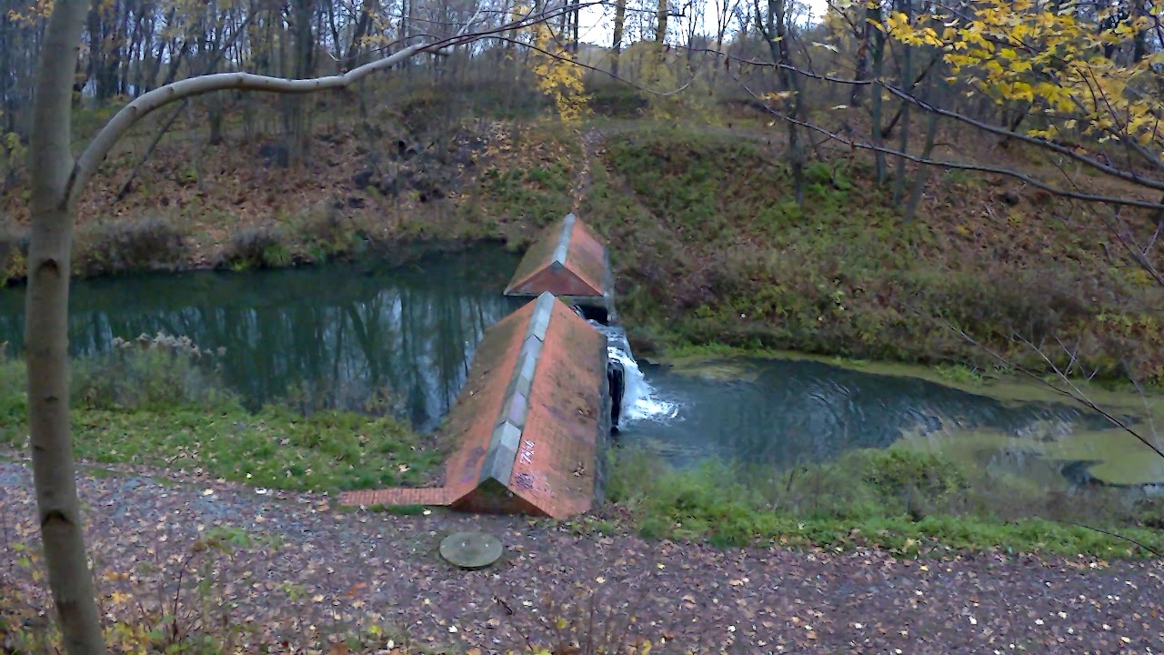 Lithuanian shaft, descent to the waterfall in Königsberg Литовский Вал ...