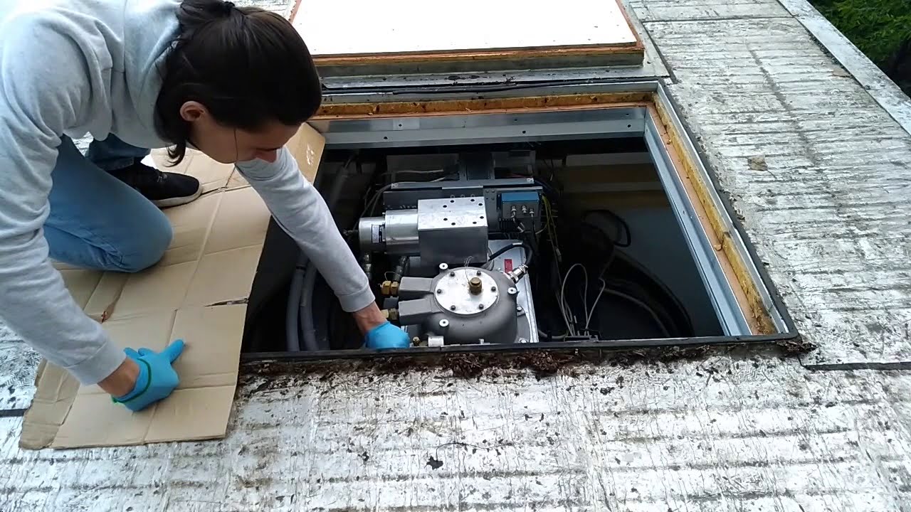 0013 MRI. Helium filling F2000 - YouTube