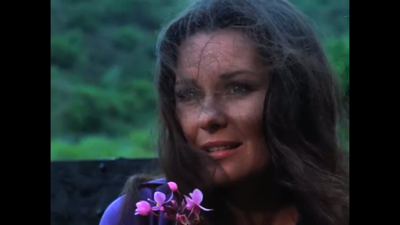 Marj Dusay & Jack Lord in "Hawaii 5-O" episode "The Singapore File ...