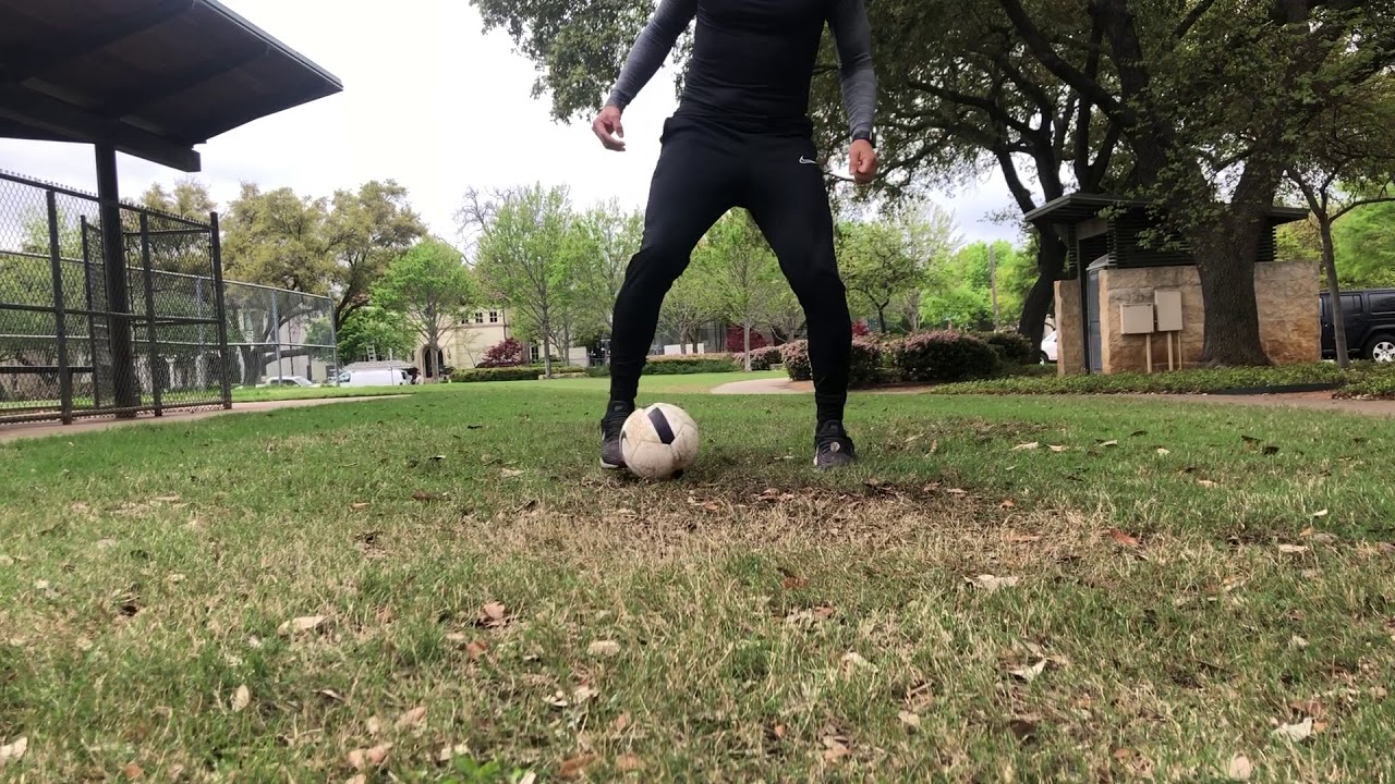 Coerver Method (Roll Step Over) - YouTube