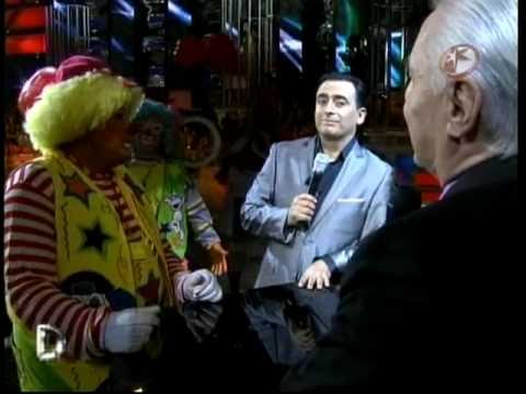 ENRIQUE GUZMAN - payasito (Decadas) 2010 [HQ] - YouTube