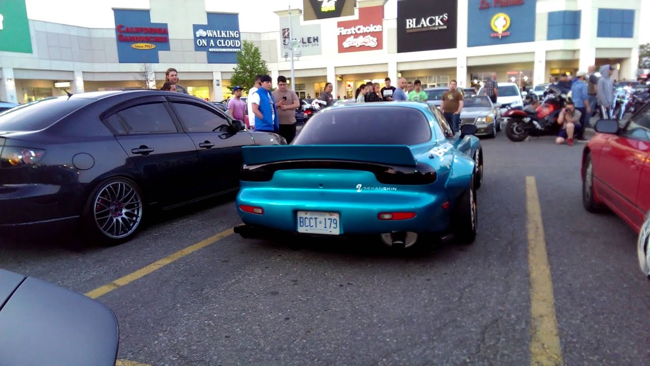 Importfest RX7 rolling out of La Paloma meet. - YouTube