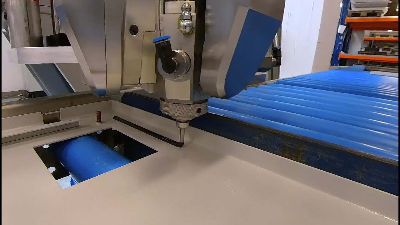 Efficient series production of PU foam gaskets: FIPFG with the ...