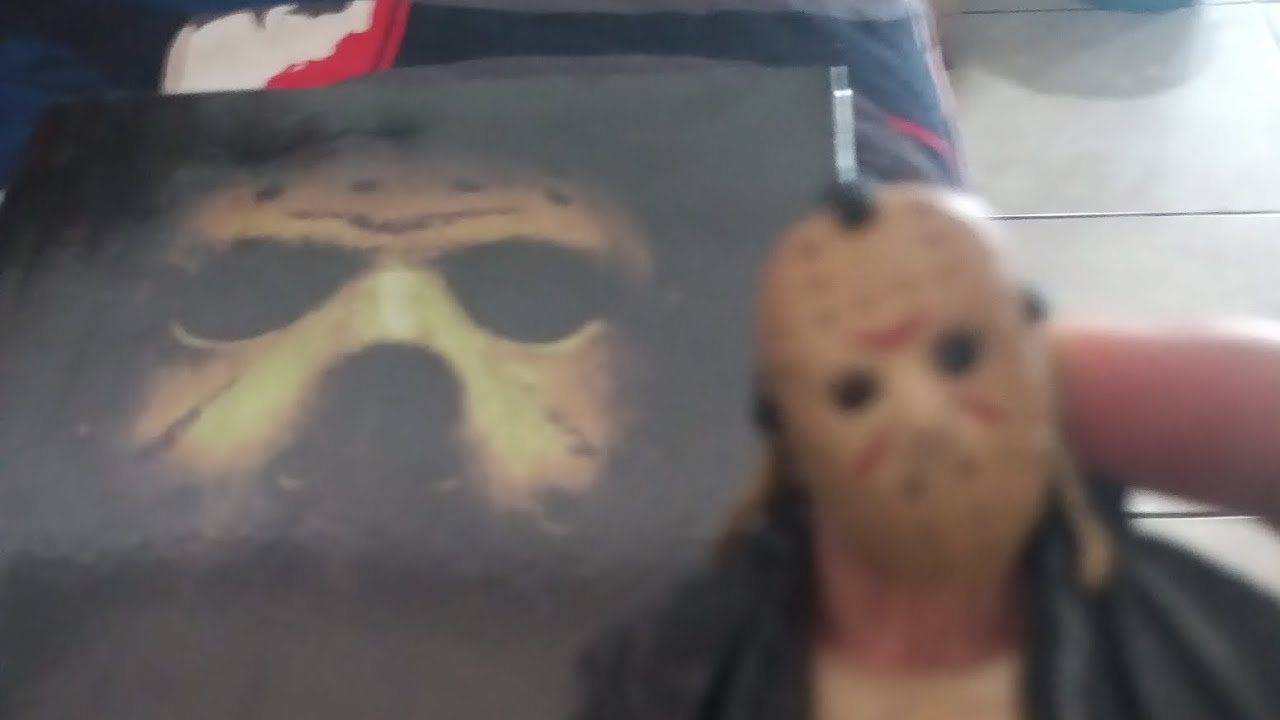 neca últimate jason remake 2009 unboxing - YouTube