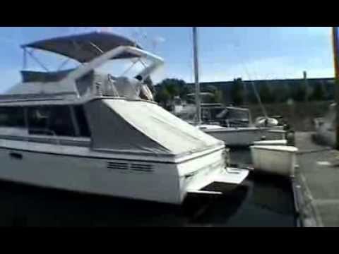 Bayliner 3288 Motor Yacht Cruise Video - YouTube