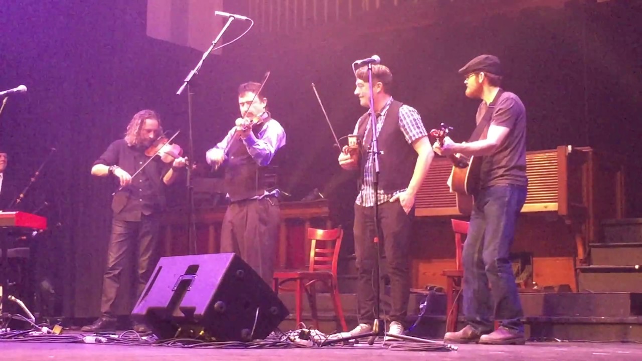 Dwayne Cote and friends Cape Trad Concert, Sydney, NS - YouTube