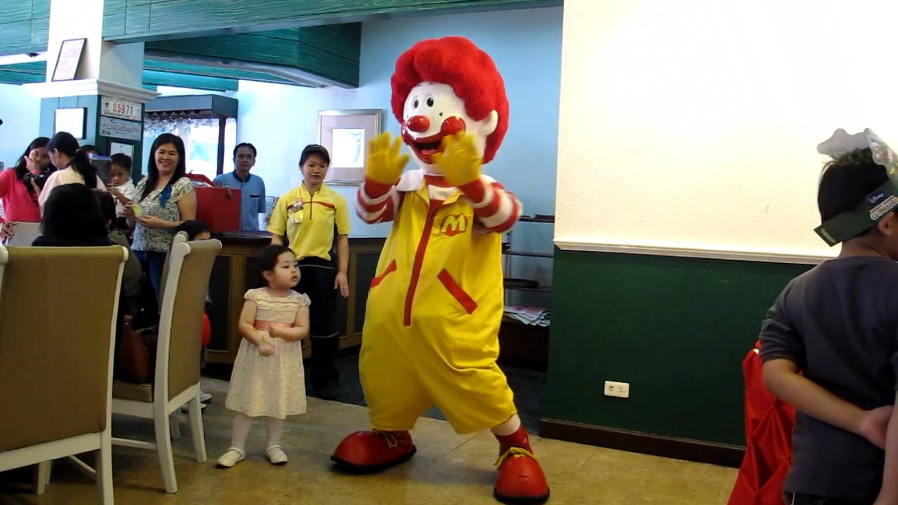 Kid McDo- Moves Like Jagger - YouTube