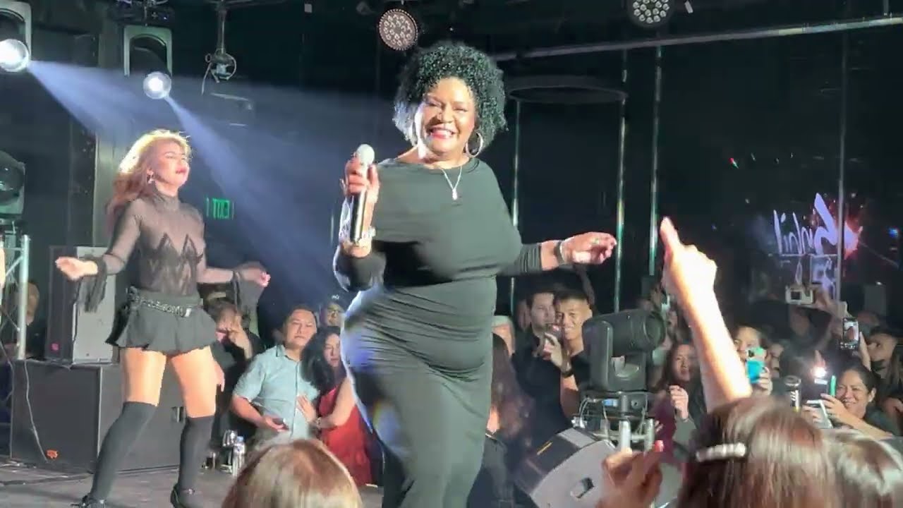 Sybil - The Love I Lost (Live in Manila 2022) - YouTube