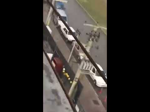 Şehit polisimiz Fethi Seki'nin şehit olduğu an..