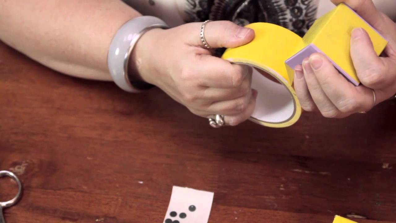 How to Make a Pair of Dice for a Centerpiece : Homemade Crafts - YouTube