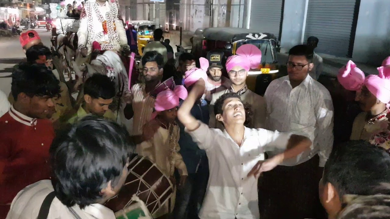 Barkas marfa dance - YouTube