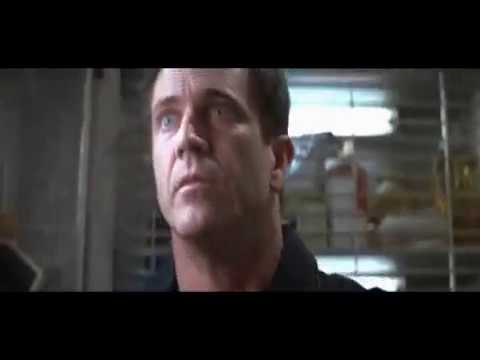 Conspiracy Theory apartment escape scene