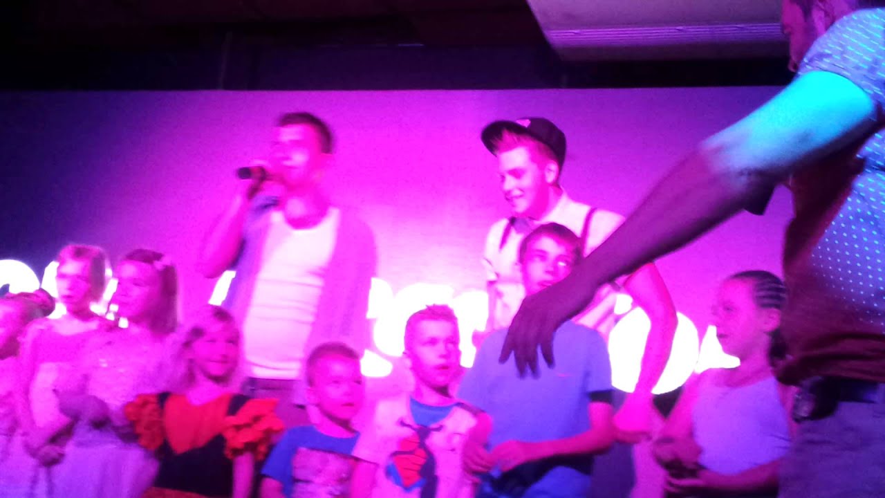 One direction tribute band chaplins salou 2013 - YouTube