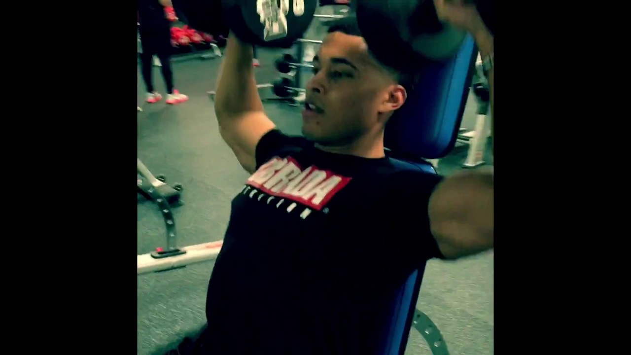 How to grow Coconut Shoulders with OTBFitness & 2014 Teen Bodybuilding ...