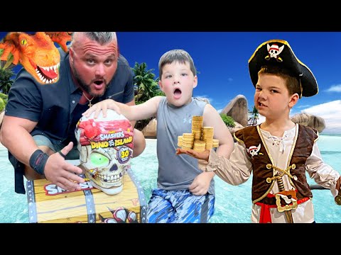 PiRATE vs DINO - Caleb and DAD Search PIRATES ISLAND for the LOST GOLD with MOM! PRETEND PLAY ☠️