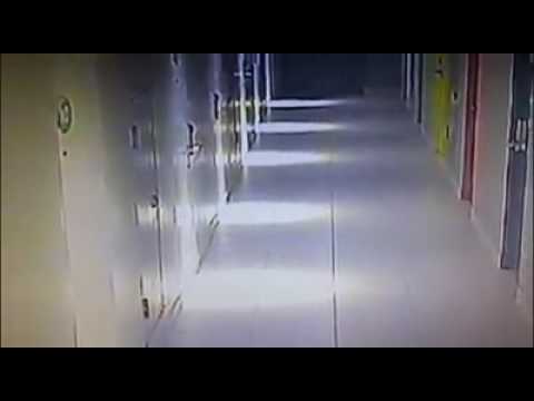 Detik detik PNS mesum digrebek suami sendiri.