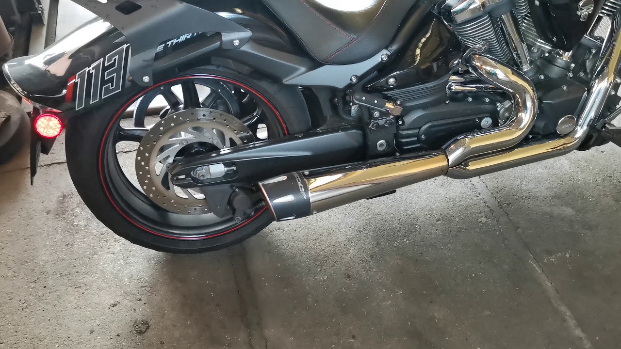 Yamaha XV 1900 Raider exhaust Freedom combat 2 - YouTube