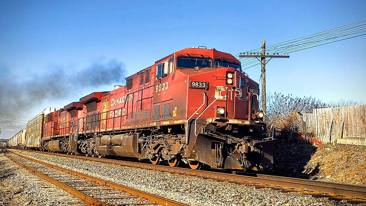 (AC44 Duo) CPKC 134 East through Killean siding in Galt, ON - YouTube